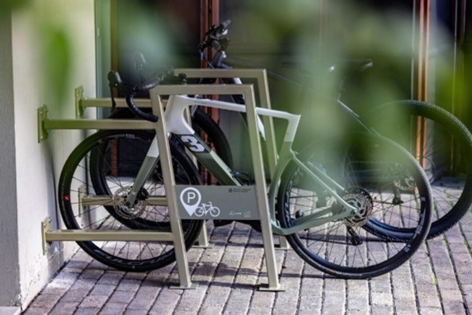 Cycling through history and art—a new project by Cities for Cycling ...